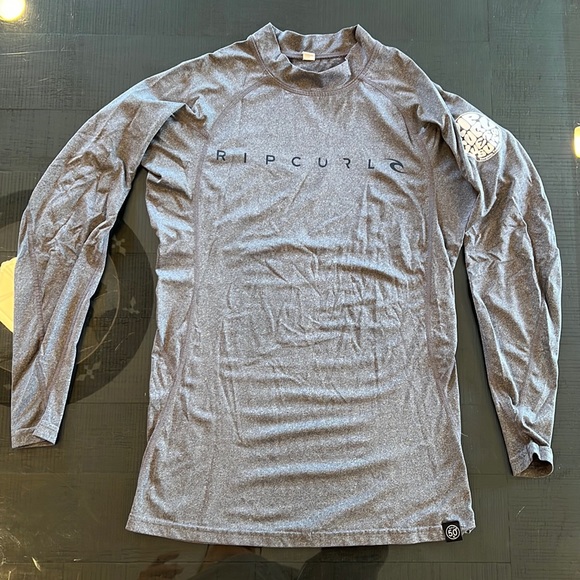 Rip Curl | Swim | Mens Small Rip Curl Long Sleeve Rash Guard Worn Once ...